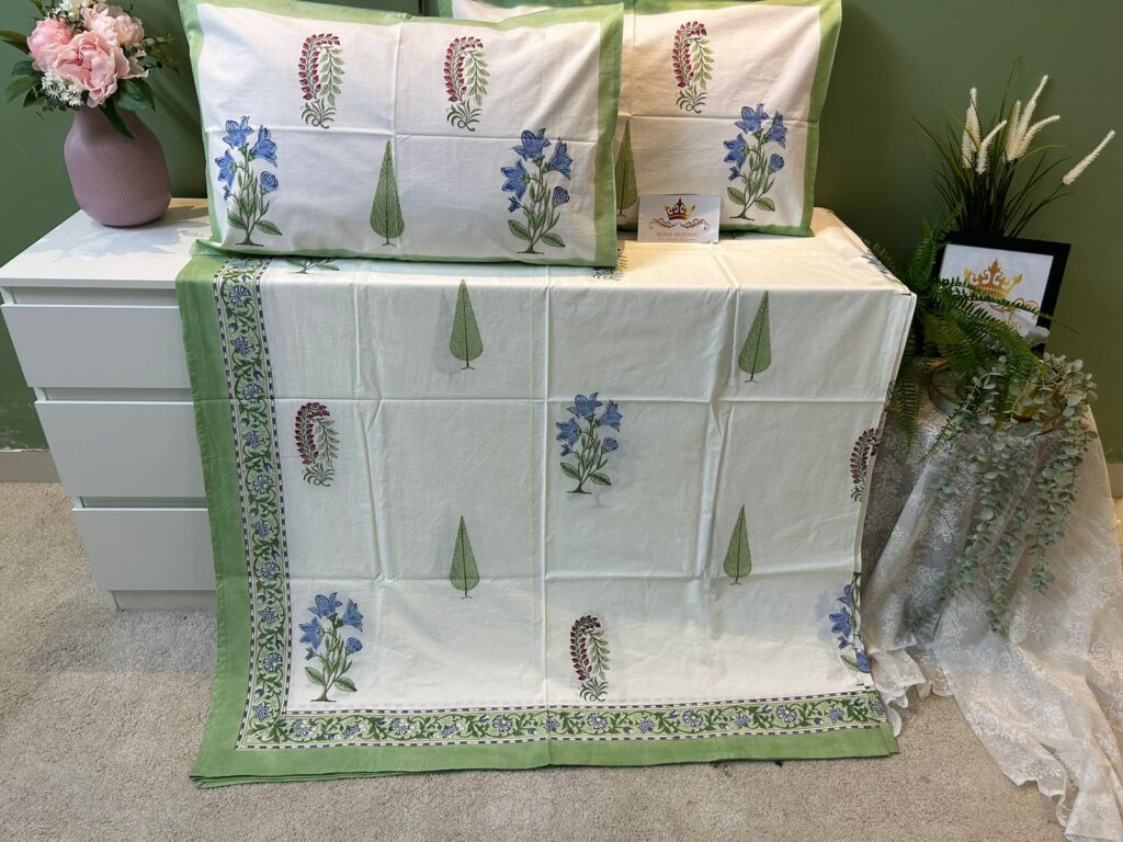 Pastel Meadows – Royal Bedding Heritage
